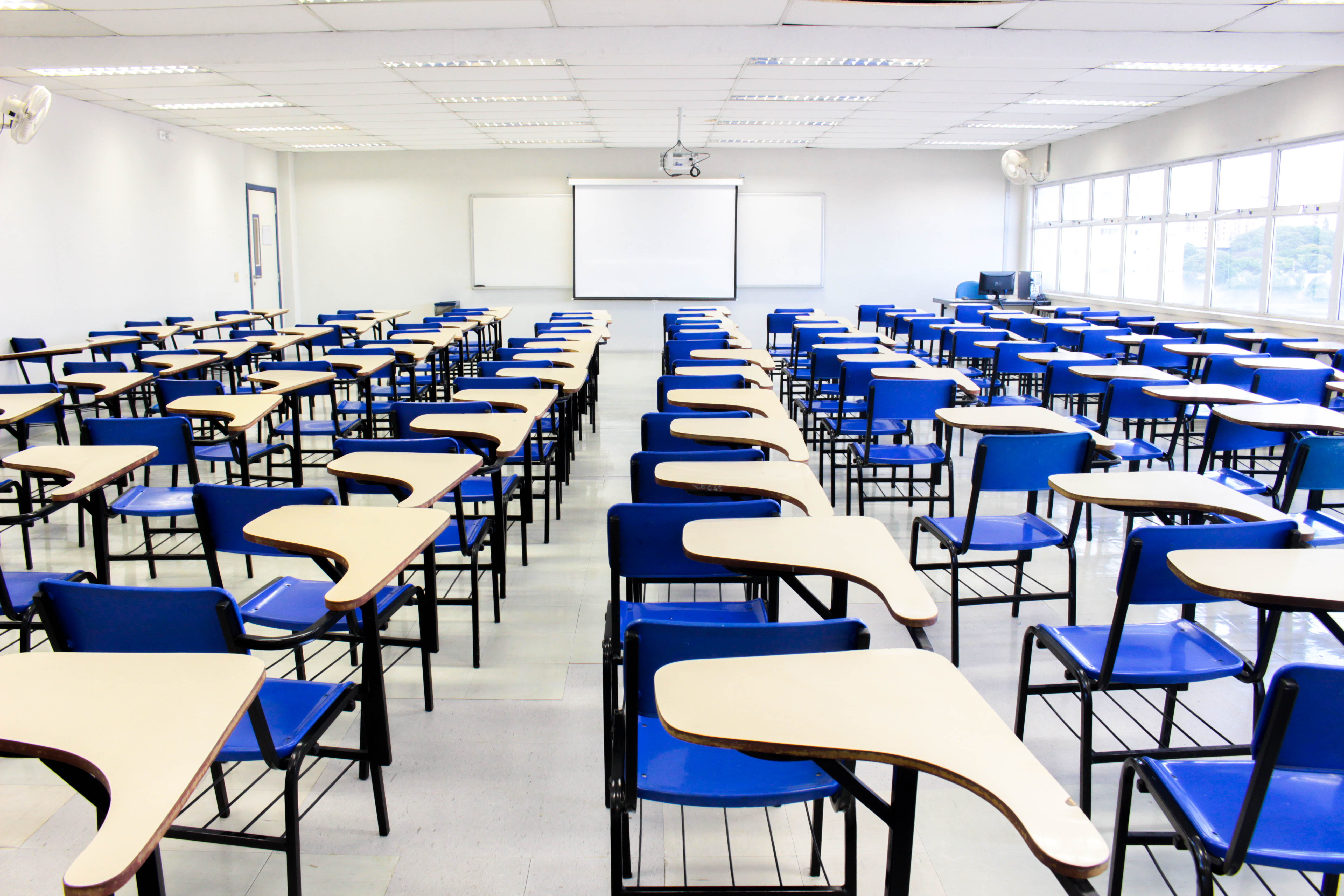 SALAS DE AULA – Universidade Cruzeiro do Sul